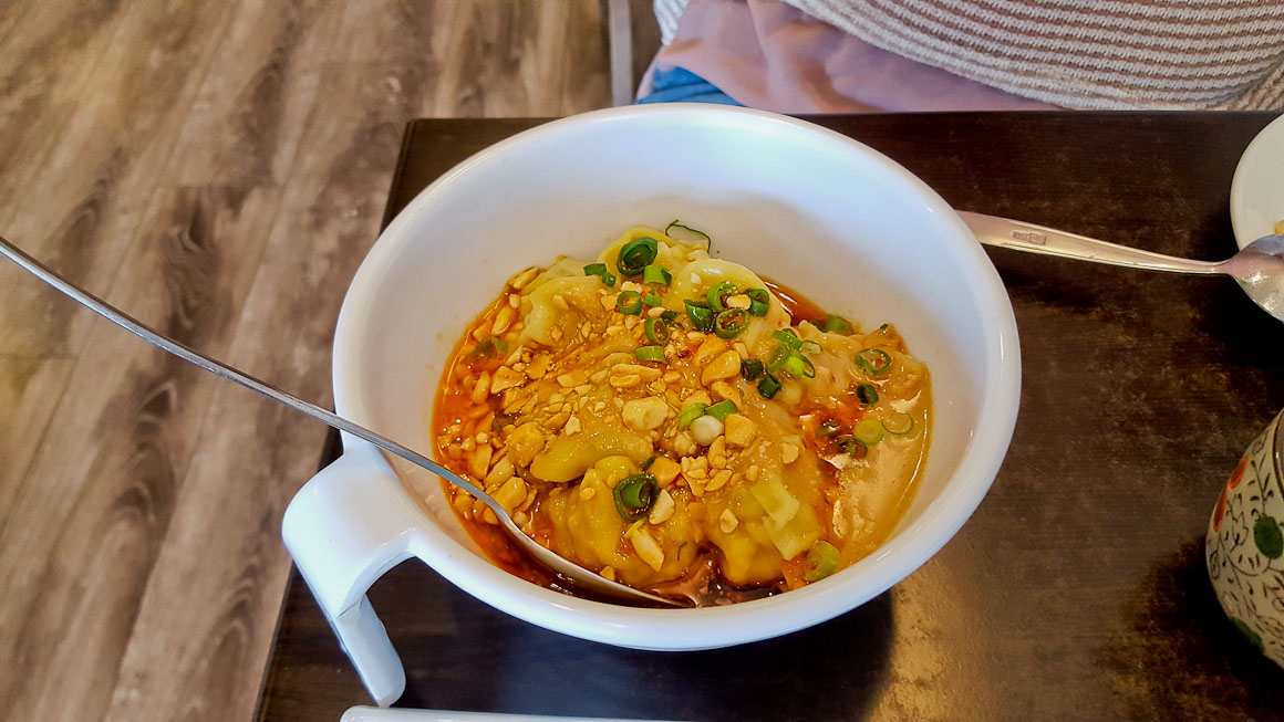 U Dumpling or Rather U DumpBLING – The Domestic Traveller